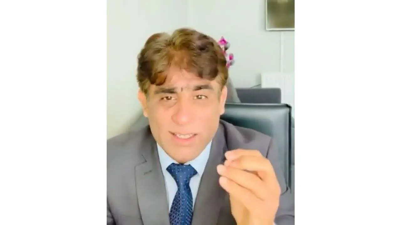 Naveed Ali is on CANSULTA